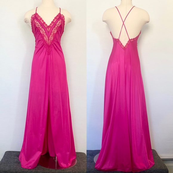 Vintage | Intimates & Sleepwear | Vintage Silky Nylon Gown Lady Cameo ...